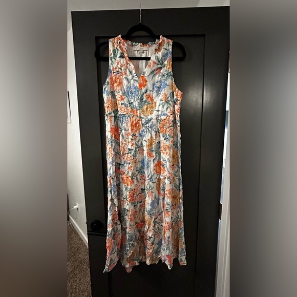LOFT | Dresses | Maxi Long Floral Dress Lightweight Free Flow | Poshmark